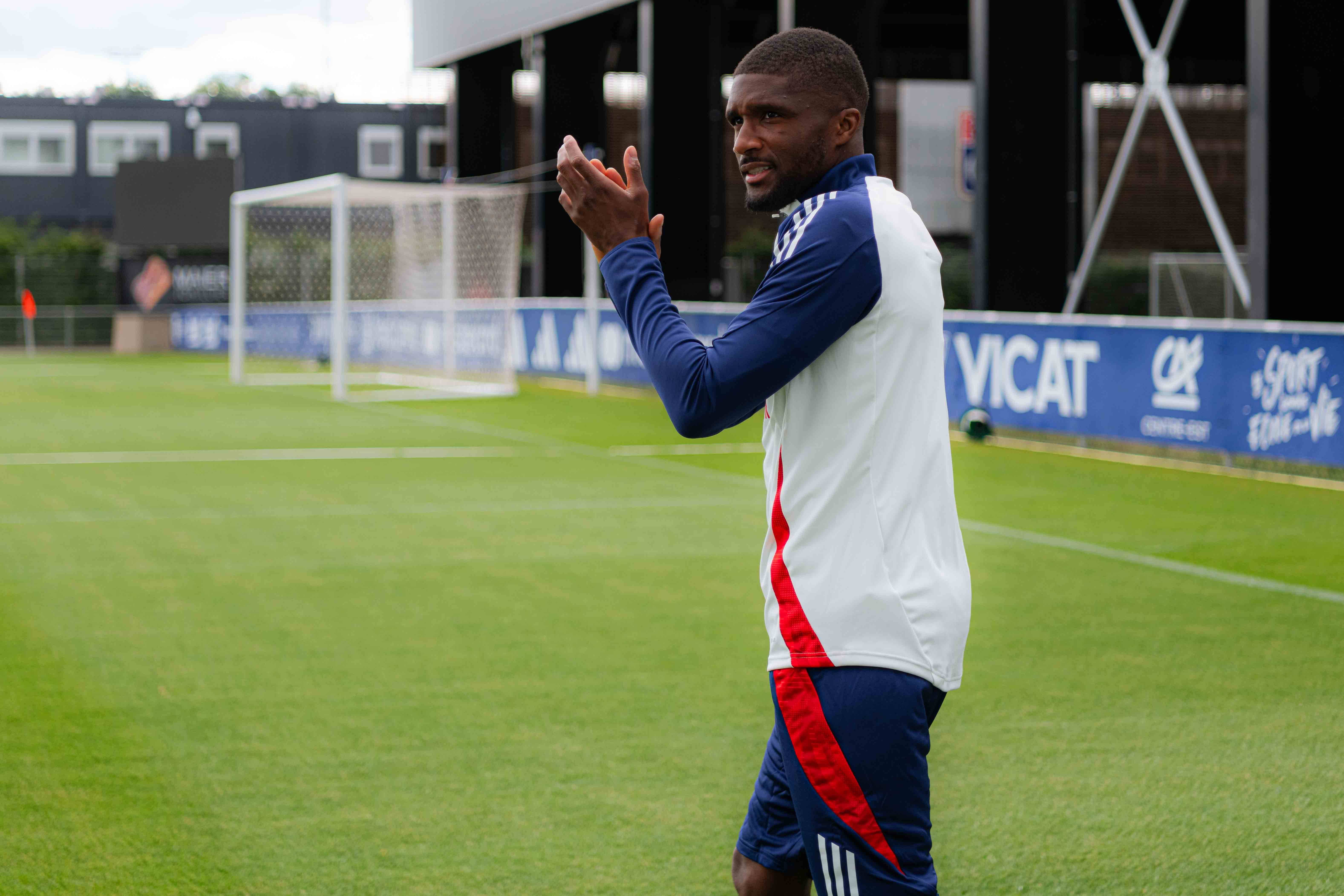 Clinton Mata makes his return with Angola