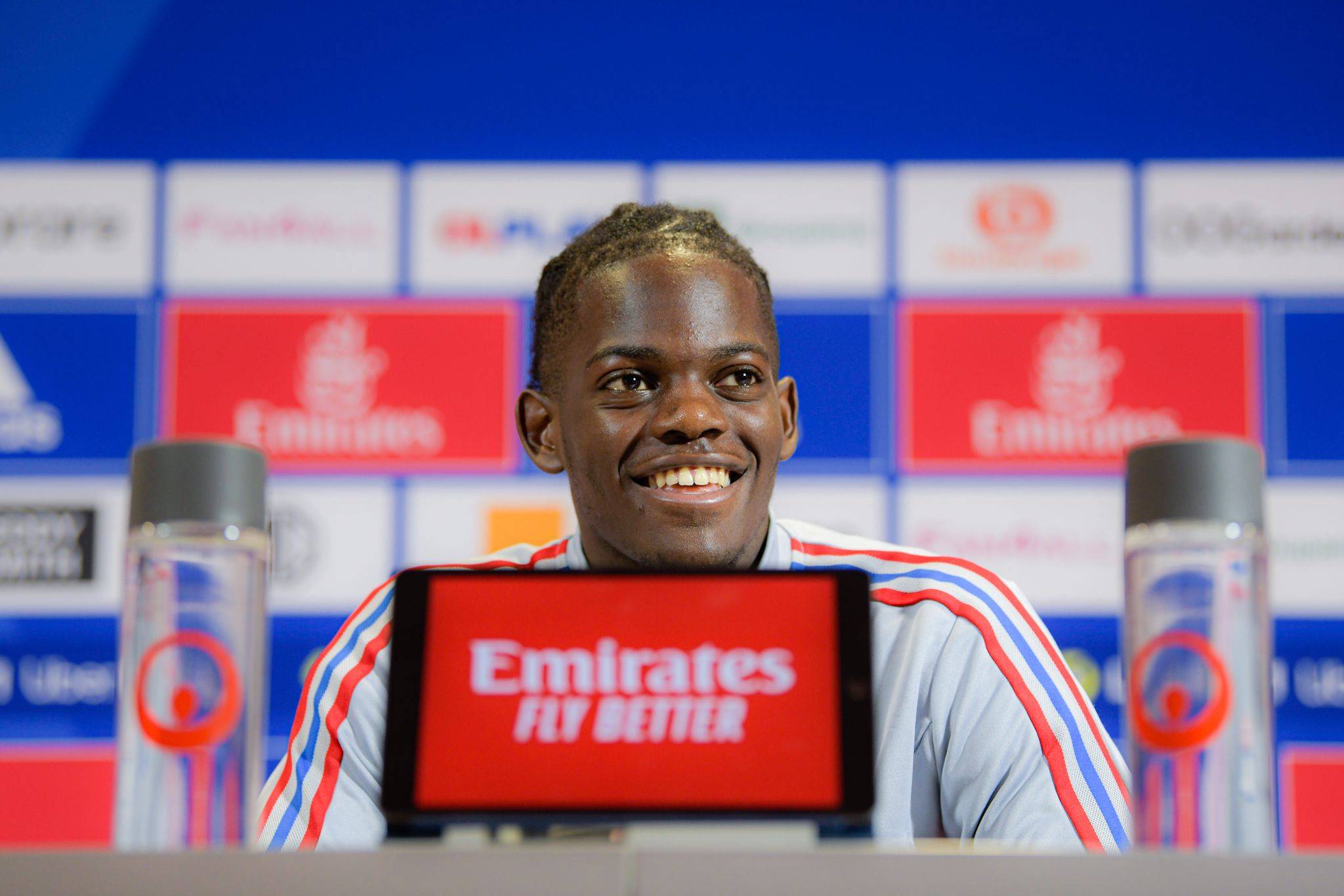 Castello Lukeba before OL - Lille: "We need to be more effective"