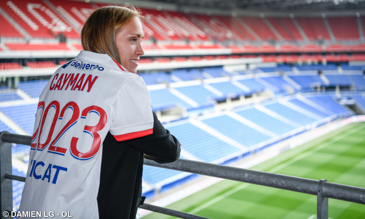 Janice Cayman signs a contract extension